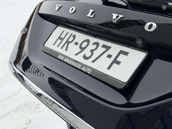 Zils Volvo V60 2016 Prienai, ar dzinēja tilpumu 2.40 L un nobraukumu 299 tūkst. km par 8400 €, foto 9 vietnē AUTOMOTO.COM.LV
