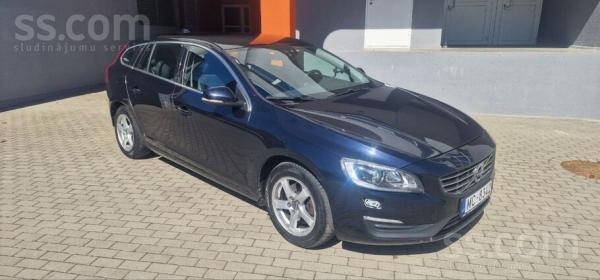 Zils Volvo V60 2016 Rīga, ar dzinēja tilpumu 2.00 L un nobraukumu 160 tūkst. km par 7500 €, foto 2 vietnē AUTOMOTO.COM.LV