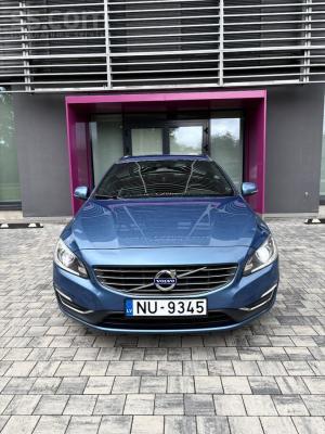 Zils Volvo V60 2016 Rīga, ar dzinēja tilpumu 2.40 L un nobraukumu 182 tūkst. km par 10500 €, foto 9 vietnē AUTOMOTO.COM.LV