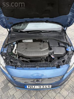 Zils Volvo V60 2016 Rīga, ar dzinēja tilpumu 2.40 L un nobraukumu 182 tūkst. km par 10500 €, foto 11 vietnē AUTOMOTO.COM.LV