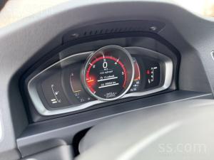 Zils Volvo V60 2016 Rīga, ar dzinēja tilpumu 2.00 L un nobraukumu 204 tūkst. km par 9995 €, foto 15 vietnē AUTOMOTO.COM.LV