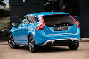 Zils Volvo V60 2016 Jelgava, ar dzinēja tilpumu 2.40 L un nobraukumu 277 tūkst. km par 10500 €, foto 10 vietnē AUTOMOTO.COM.LV