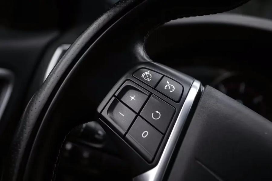 Zils Volvo V60 2016 Jelgava, ar dzinēja tilpumu 2.40 L un nobraukumu 277 tūkst. km par 10500 €, foto 30 vietnē AUTOMOTO.COM.LV