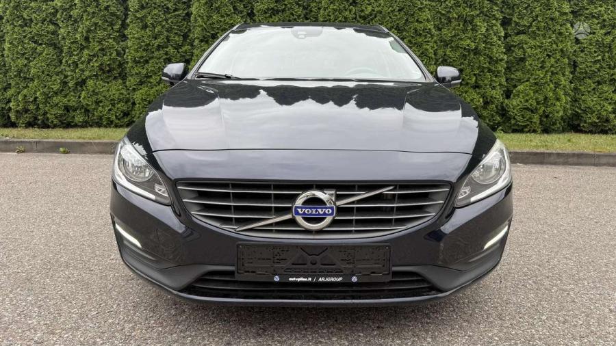 Zils Volvo V60 2016 Kauņa, ar dzinēja tilpumu 1.97 L un nobraukumu 300 tūkst. km par 6800 €, foto 8 vietnē AUTOMOTO.COM.LV