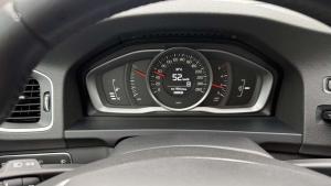 Zils Volvo V60 2016 Kauņa, ar dzinēja tilpumu 1.97 L un nobraukumu 300 tūkst. km par 6800 €, foto 22 vietnē AUTOMOTO.COM.LV