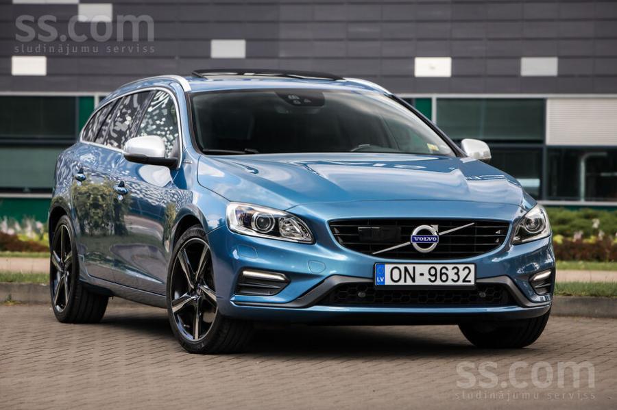 Blue Volvo V60 2016 in Riga, with an engine capacity of 2.40 L and mileage of 263 thousand km for 13500 €, photo 1 on AUTOMOTO.COM.LV