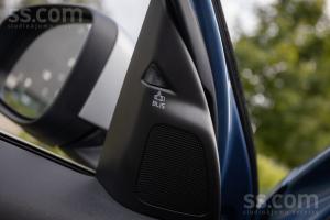 Blue Volvo V60 2016 in Riga, with an engine capacity of 2.40 L and mileage of 263 thousand km for 13500 €, photo 24 on AUTOMOTO.COM.LV