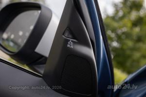 Zils Volvo V60 2016 Rīga, ar dzinēja tilpumu 2.40 L un nobraukumu 263 tūkst. km par 12999 €, foto 24 vietnē AUTOMOTO.COM.LV
