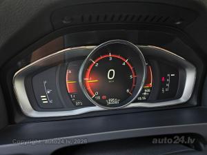 Zils Volvo V60 2016 Tallina, ar dzinēja tilpumu 2.00 L un nobraukumu 282 tūkst. km par 9990 €, foto 14 vietnē AUTOMOTO.COM.LV