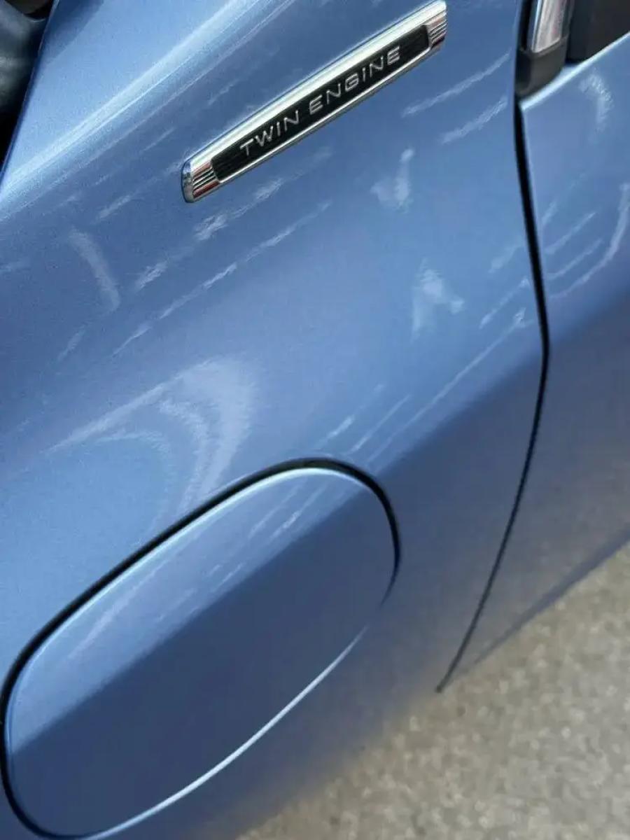 Zils Volvo V60 2016 Rīga, ar dzinēja tilpumu 2.40 L un nobraukumu 214 tūkst. km par 11500 €, foto 17 vietnē AUTOMOTO.COM.LV