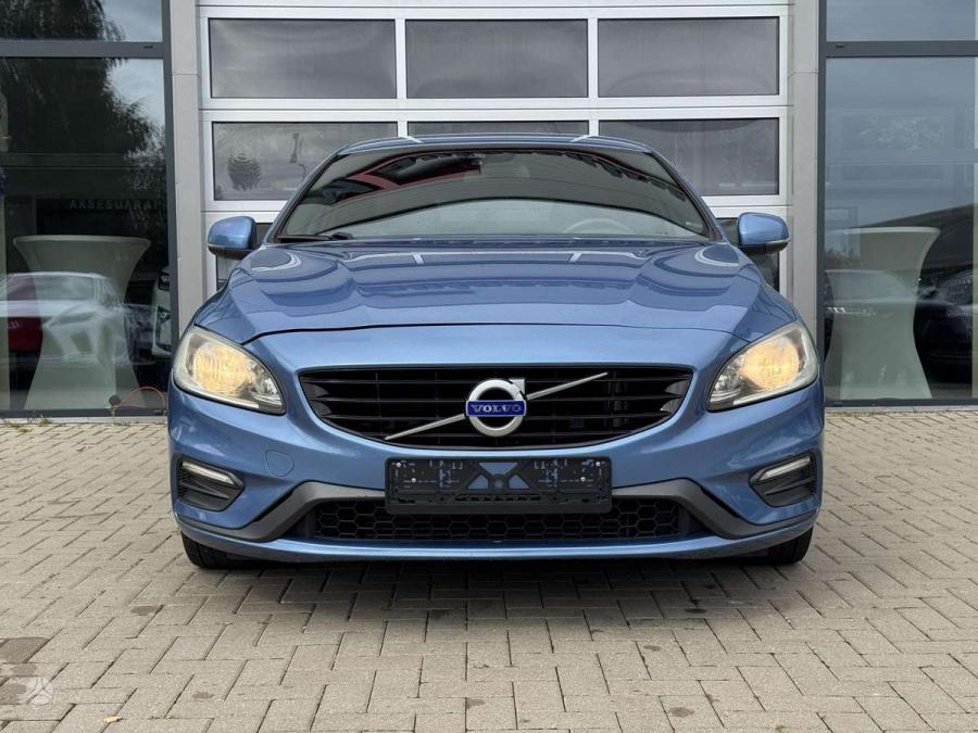 Zils Volvo V60 2016 Viļņa, ar dzinēja tilpumu 1.97 L un nobraukumu 229 tūkst. km par 8000 €, foto 5 vietnē AUTOMOTO.COM.LV