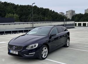 Синий Вольво B60 2016 в Вильнюс, объемом двигателя 1.97 л и пробегом 278 тыс. км за 8750 €, фото  на AUTOMOTO.COM.LV