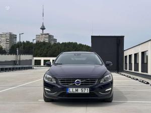 Zils Volvo V60 2016 Viļņa, ar dzinēja tilpumu 1.97 L un nobraukumu 278 tūkst. km par 8750 €, foto 3 vietnē AUTOMOTO.COM.LV