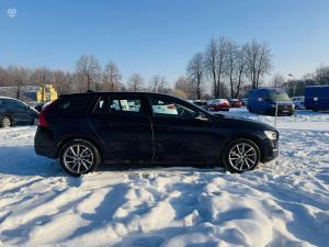 Zils Volvo V60 2017 Tauragė, ar dzinēja tilpumu 1.97 L un nobraukumu 260 tūkst. km par 6900 €, foto 6 vietnē AUTOMOTO.COM.LV
