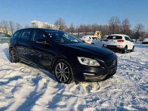 Zils Volvo V60 2017 Tauragė, ar dzinēja tilpumu 1.97 L un nobraukumu 260 tūkst. km par 6900 €, foto 7 vietnē AUTOMOTO.COM.LV