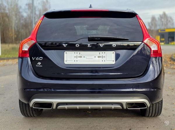 Zils Volvo V60 2017 Tauragė, ar dzinēja tilpumu 1.97 L un nobraukumu 263 tūkst. km par 7000 €, foto 6 vietnē AUTOMOTO.COM.LV