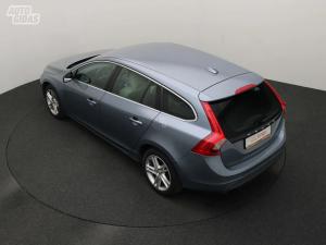 Blue Volvo V60 2017 in Vilnius, with an engine capacity of 2.00 L and mileage of 255 thousand km for 10499 €, photo 13 on AUTOMOTO.COM.LV
