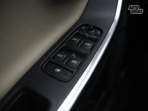 Blue Volvo V60 2017 in Vilnius, with an engine capacity of 2.00 L and mileage of 255 thousand km for 10499 €, photo 27 on AUTOMOTO.COM.LV