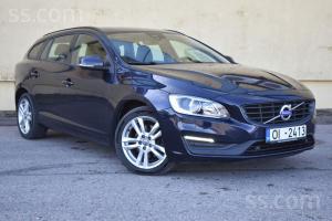 Blue Volvo V60 2017 in Talsi, with an engine capacity of 2.00 L and mileage of 207 thousand km for 9000 €, photo  on AUTOMOTO.COM.LV