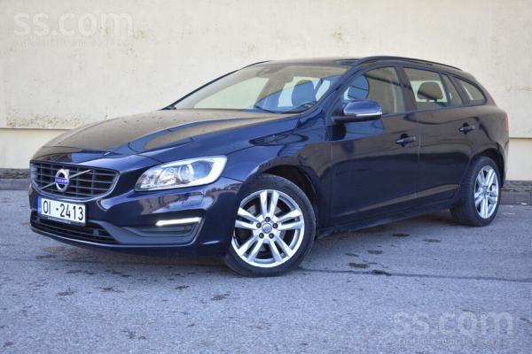 Zils Volvo V60 2017 Talsi, ar dzinēja tilpumu 2.00 L un nobraukumu 207 tūkst. km par 9000 €, foto 5 vietnē AUTOMOTO.COM.LV