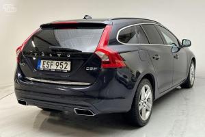 Zils Volvo V60 2018 Kauņa, ar dzinēja tilpumu 0.00 L un nobraukumu 53 tūkst. km par 23019 €, foto 19 vietnē AUTOMOTO.COM.LV