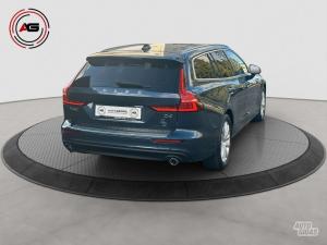 Blue Volvo V60 2018 in Kaunas, with an engine capacity of 2.00 L and mileage of 52 thousand km for 26417 €, photo 5 on AUTOMOTO.COM.LV