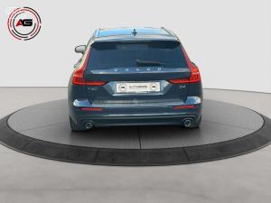 Blue Volvo V60 2018 in Kaunas, with an engine capacity of 2.00 L and mileage of 52 thousand km for 26417 €, photo 6 on AUTOMOTO.COM.LV