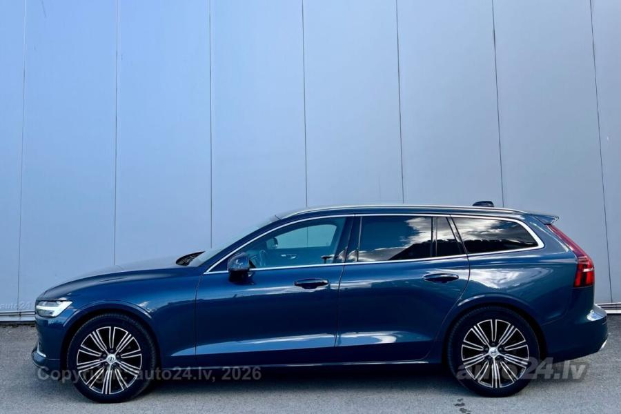 Zils Volvo V60 2018 Tallina, ar dzinēja tilpumu 2.00 L un nobraukumu 156 tūkst. km par 18350 €, foto 2 vietnē AUTOMOTO.COM.LV