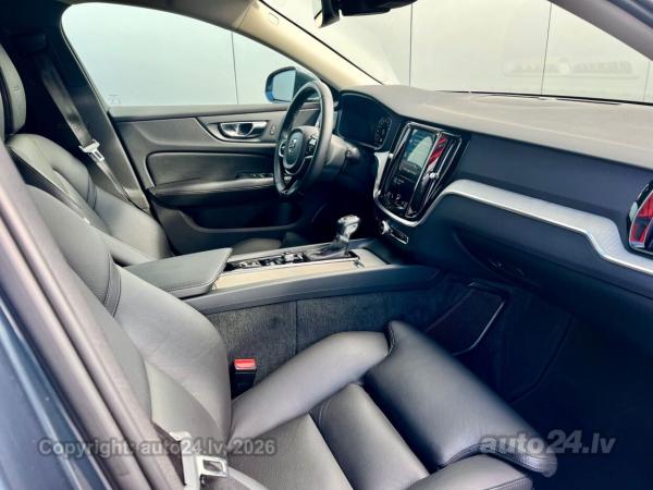 Синий Вольво B60 2018 в Таллин, объемом двигателя 2.00 л и пробегом 156 тыс. км за 18350 €, фото 11 на AUTOMOTO.COM.LV