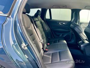 Zils Volvo V60 2018 Tallina, ar dzinēja tilpumu 2.00 L un nobraukumu 156 tūkst. km par 18350 €, foto 16 vietnē AUTOMOTO.COM.LV