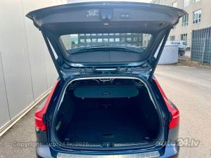 Zils Volvo V60 2018 Tallina, ar dzinēja tilpumu 2.00 L un nobraukumu 156 tūkst. km par 18350 €, foto 23 vietnē AUTOMOTO.COM.LV