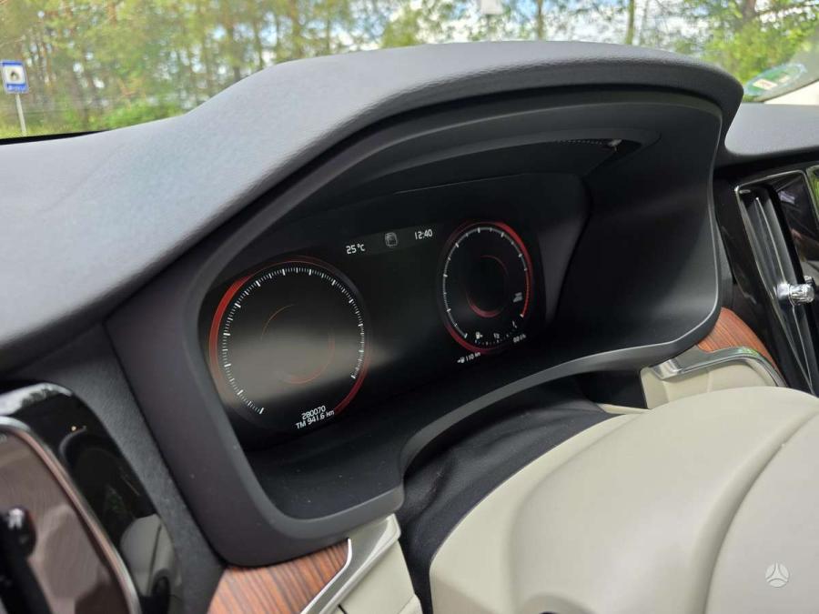 Синий Вольво B60 2018 в Таураге, объемом двигателя 1.97 л и пробегом 280 тыс. км за 13700 €, фото 28 на AUTOMOTO.COM.LV