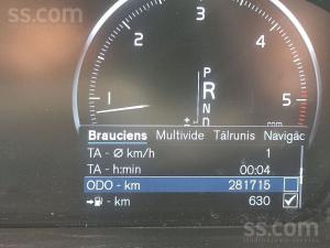 Zils Volvo V60 2018 Valmiera, ar dzinēja tilpumu 2.00 L un nobraukumu 282 tūkst. km par 13900 €, foto 11 vietnē AUTOMOTO.COM.LV