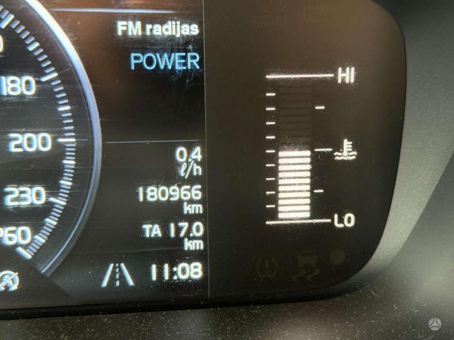 Синий Вольво B60 2018 в Вильнюс, объемом двигателя 1.97 л и пробегом 180 тыс. км за 13999 €, фото 25 на AUTOMOTO.COM.LV