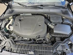 Zils Volvo V60 2018 Rīga, ar dzinēja tilpumu 2.00 L un nobraukumu 250 tūkst. km par 8000 €, foto 20 vietnē AUTOMOTO.COM.LV
