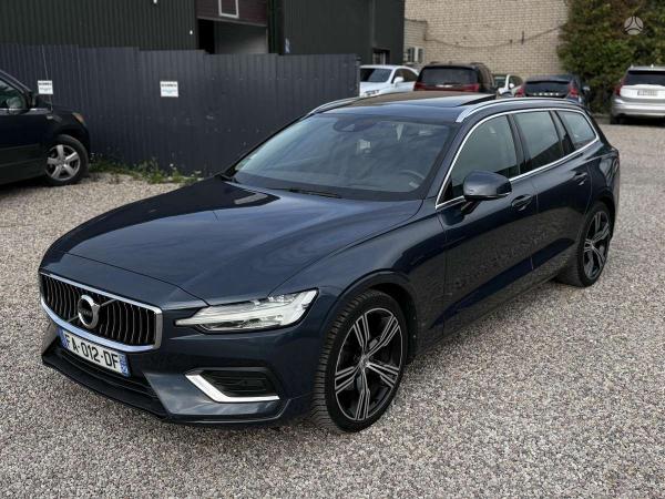 Volvo V60 2018 Kauņa vietnē Zils Volvo V60 2018 Kauņa, ar dzinēja tilpumu 1.97 L un nobraukumu 261 tūkst. km par 13700 €, foto 5 vietnē AUTOMOTO.COM.LV