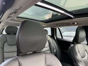 Blue Volvo V60 2018 in Kaunas, with an engine capacity of 1.97 L and mileage of 261 thousand km for 13700 €, photo 16 on AUTOMOTO.COM.LV