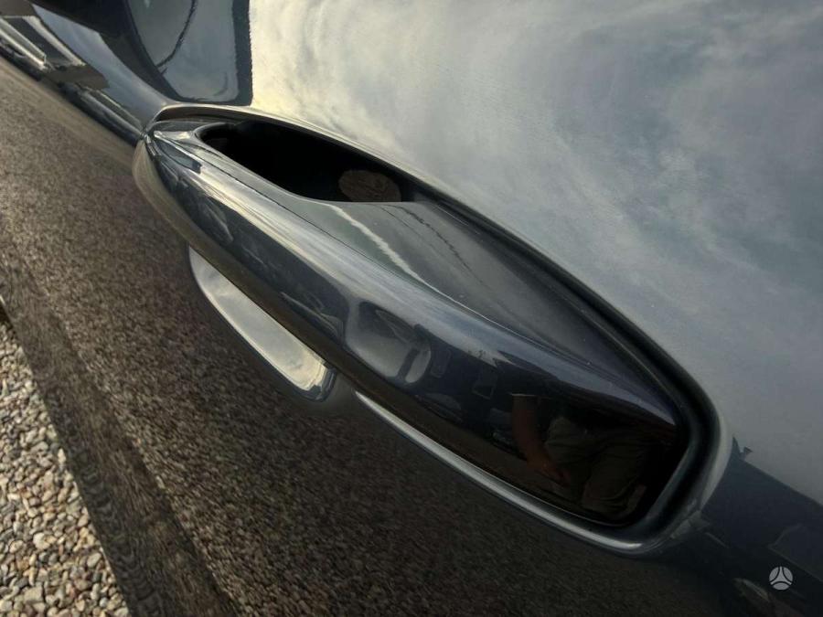Blue Volvo V60 2018 in Kaunas, with an engine capacity of 1.97 L and mileage of 261 thousand km for 13700 €, photo 20 on AUTOMOTO.COM.LV