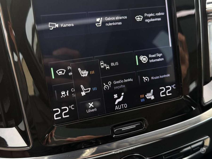 Blue Volvo V60 2018 in Kaunas, with an engine capacity of 1.97 L and mileage of 261 thousand km for 13700 €, photo 27 on AUTOMOTO.COM.LV