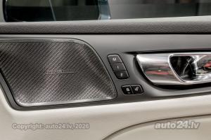 Синий Вольво B60 2018 в Пярну, объемом двигателя 2.00 л и пробегом 256 тыс. км за 15990 €, фото 24 на AUTOMOTO.COM.LV