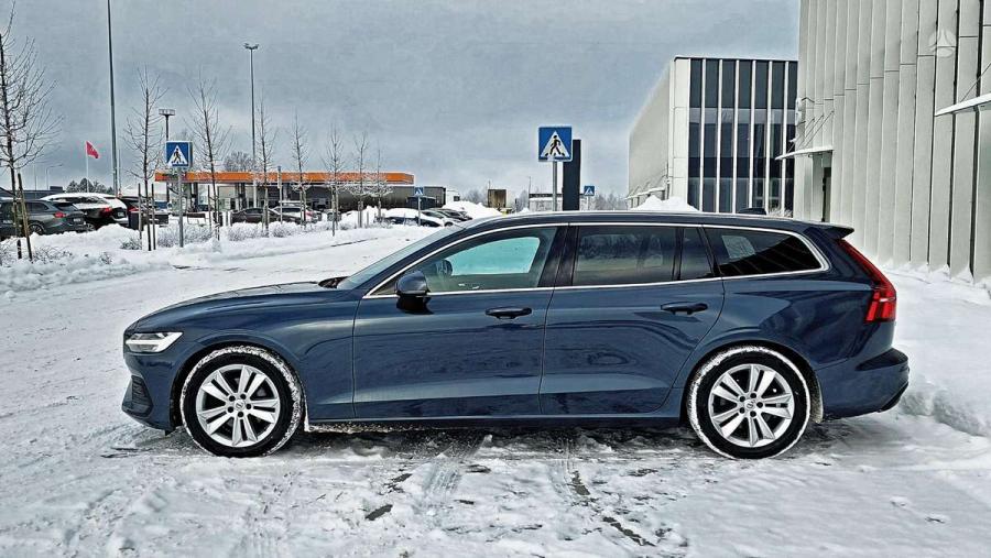 Zils Volvo V60 2019 Viļņa, ar dzinēja tilpumu 1.97 L un nobraukumu 277 tūkst. km par 12500 €, foto 8 vietnē AUTOMOTO.COM.LV