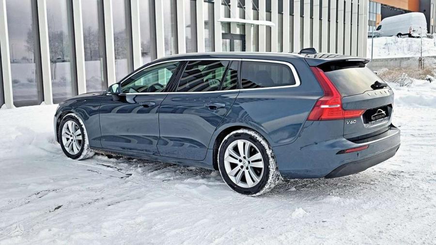 Zils Volvo V60 2019 Viļņa, ar dzinēja tilpumu 1.97 L un nobraukumu 277 tūkst. km par 12500 €, foto 12 vietnē AUTOMOTO.COM.LV