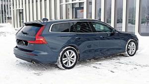 Zils Volvo V60 2019 Viļņa, ar dzinēja tilpumu 1.97 L un nobraukumu 277 tūkst. km par 12500 €, foto 13 vietnē AUTOMOTO.COM.LV