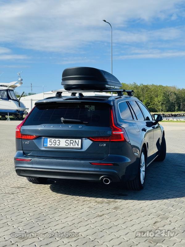 Zils Volvo V60 2019 Kerdla, ar dzinēja tilpumu 2.00 L un nobraukumu 226 tūkst. km par 13999 €, foto 3 vietnē AUTOMOTO.COM.LV