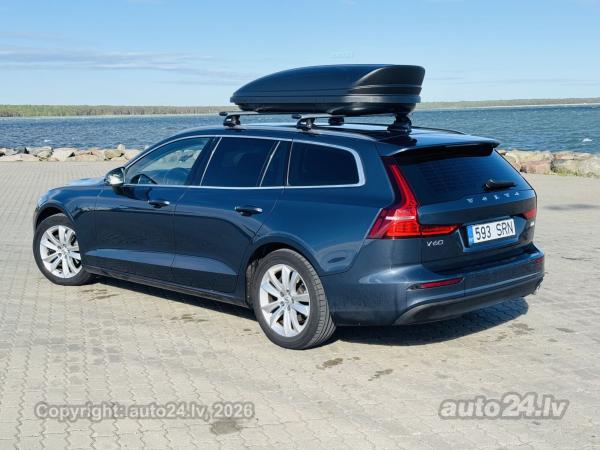 Zils Volvo V60 2019 Kerdla, ar dzinēja tilpumu 2.00 L un nobraukumu 226 tūkst. km par 13999 €, foto 5 vietnē AUTOMOTO.COM.LV