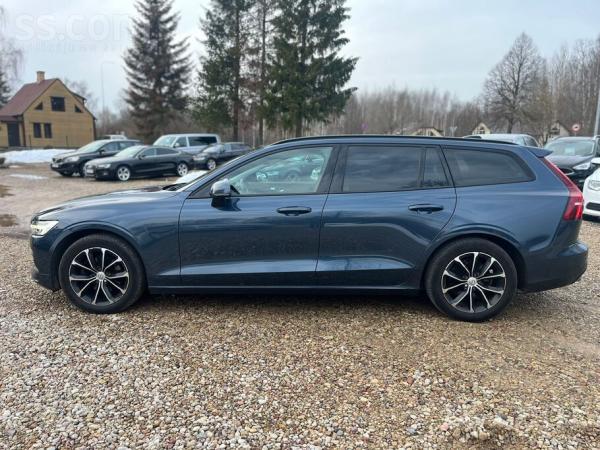 Zils Volvo V60 2019 Kuldīga, ar dzinēja tilpumu 2.00 L un nobraukumu 260 tūkst. km par 12090 €, foto 5 vietnē AUTOMOTO.COM.LV