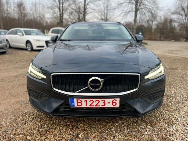 Zils Volvo V60 2019 Kuldīga, ar dzinēja tilpumu 2.00 L un nobraukumu 260 tūkst. km par 12090 €, foto 8 vietnē AUTOMOTO.COM.LV