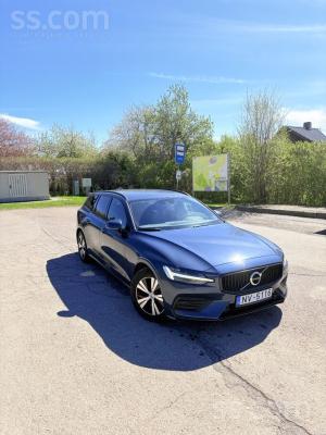 Zils Volvo V60 2019 Ogre, ar dzinēja tilpumu 2.00 L un nobraukumu 288 tūkst. km par 13700 €, foto 6 vietnē AUTOMOTO.COM.LV