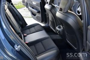 Zils Volvo V60 2019 Ogre, ar dzinēja tilpumu 2.00 L un nobraukumu 288 tūkst. km par 13700 €, foto 25 vietnē AUTOMOTO.COM.LV