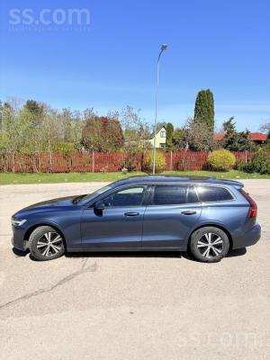 Blue Volvo V60 2019 in Ogre, with an engine capacity of 2.00 L and mileage of 288 thousand km for 11900 €, photo 13 on AUTOMOTO.COM.LV